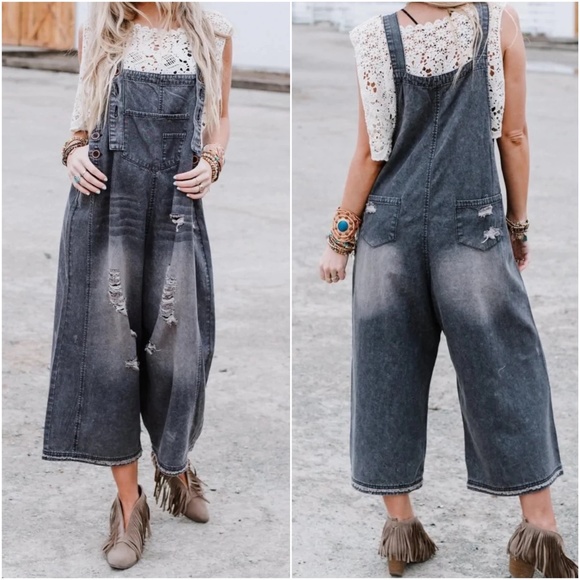 easel | Jeans | 2 Vintage Wash Pocket Oversized Wide Leg Overalls ...